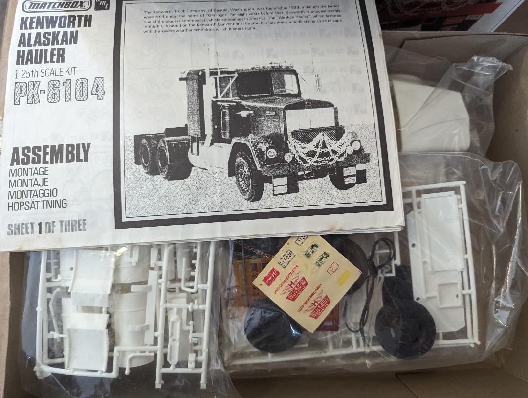 AMT Original ALASKAN HAULER 1/25 scale Plastic model kit | ST Supply Co ...