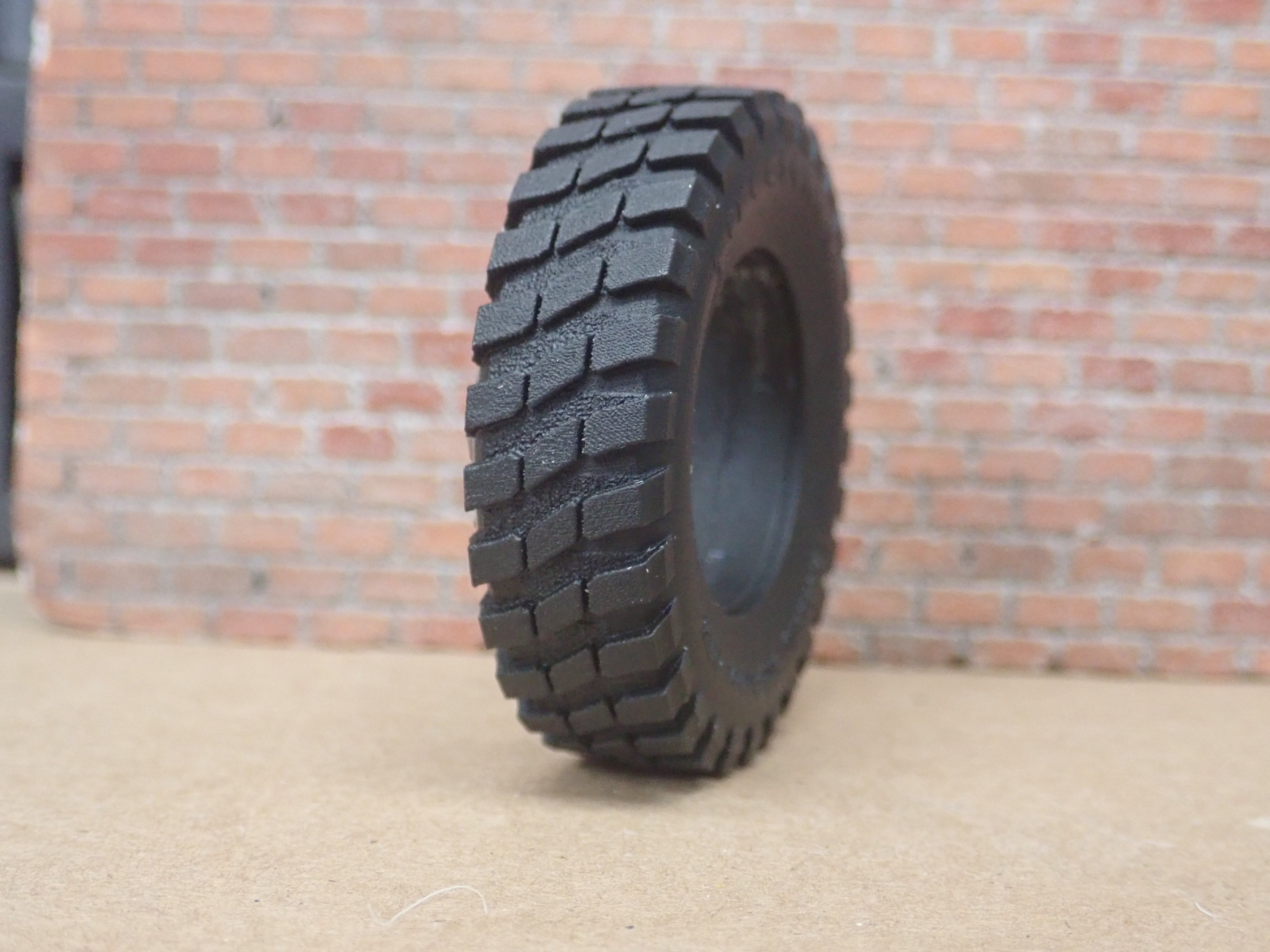 T44 1/25 24.5 Fyrestone SideArmor Tires | ST Supply Co. Ltd.