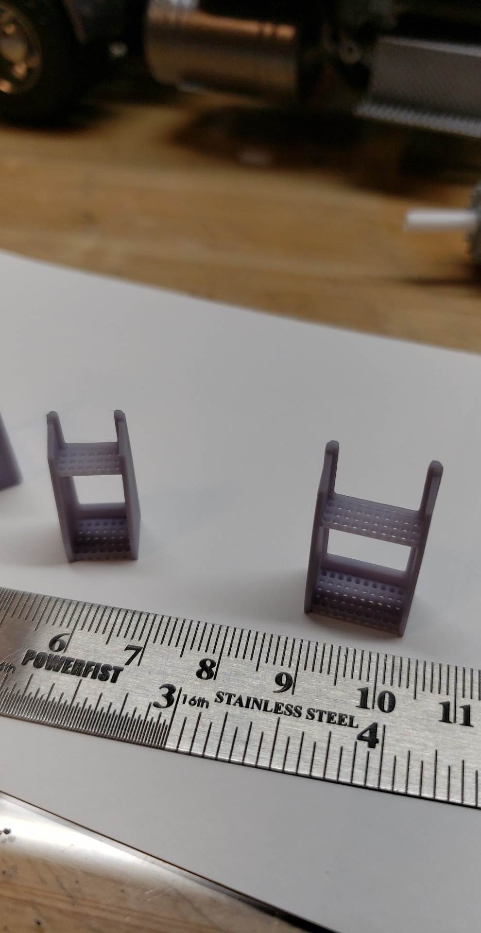 CHASSIS steps 3 sizes 3D Res'n see pics for sizes | ST Supply Co. Ltd.