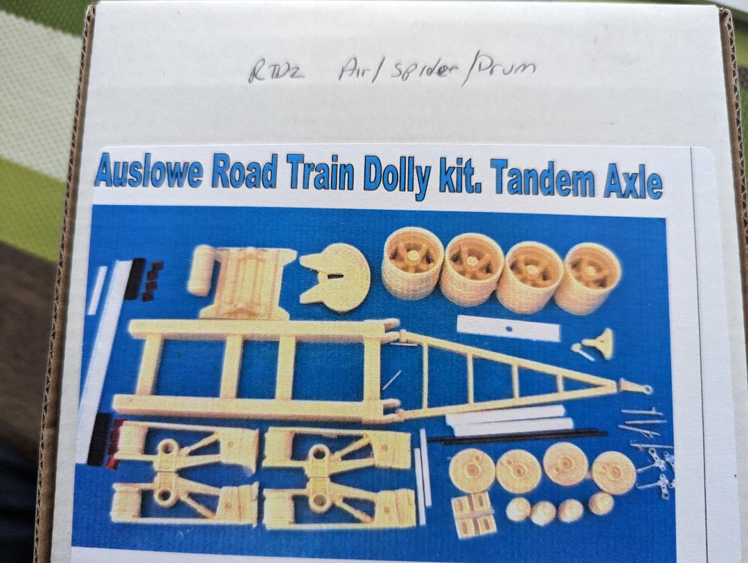 AUSLOWE RDT2 1/24 SCALE TANDEM DOLLY KIT RESIN KIT | ST Supply Co. Ltd.